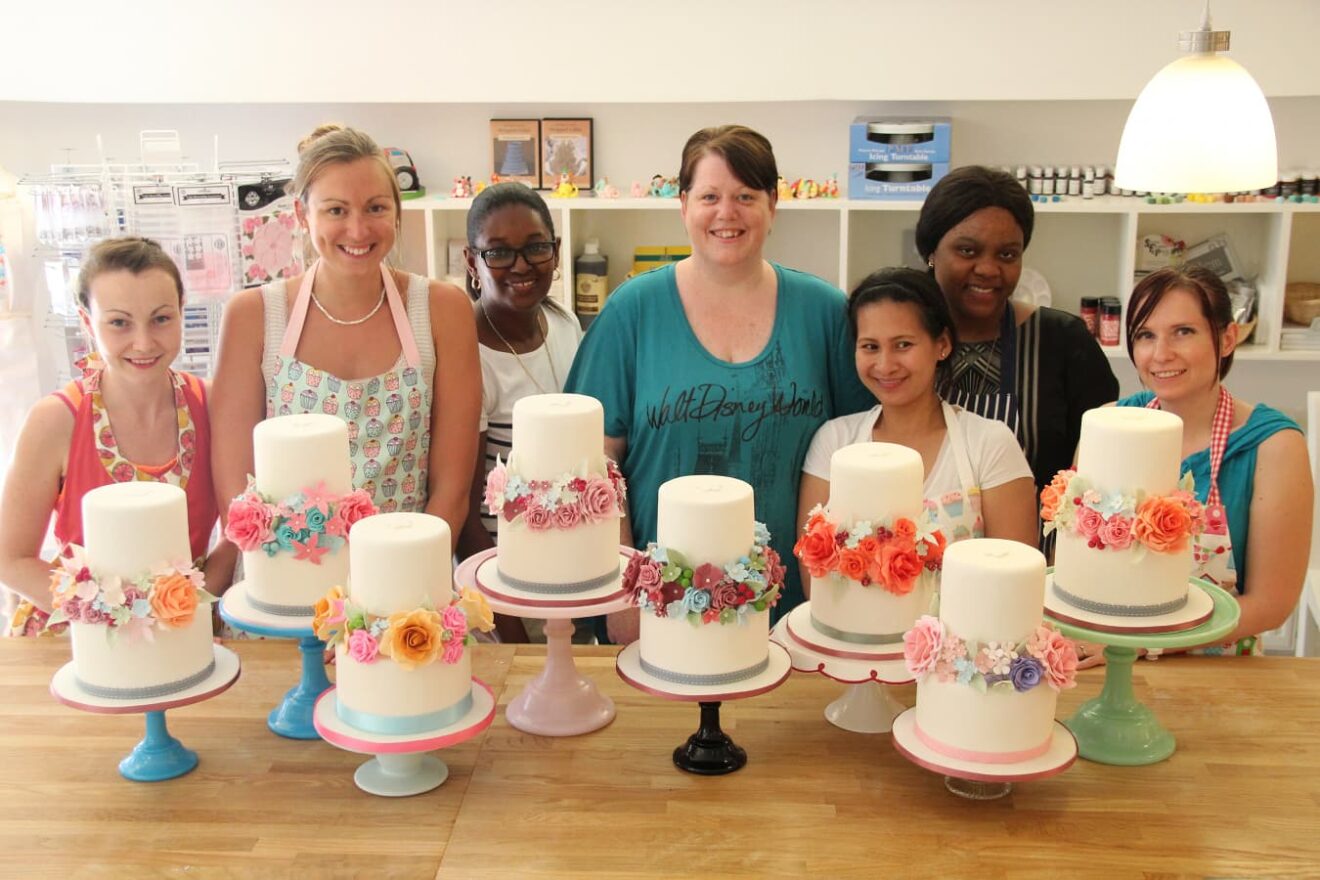Cake Decorating Courses - Beginners & Advanced | Fair Cake